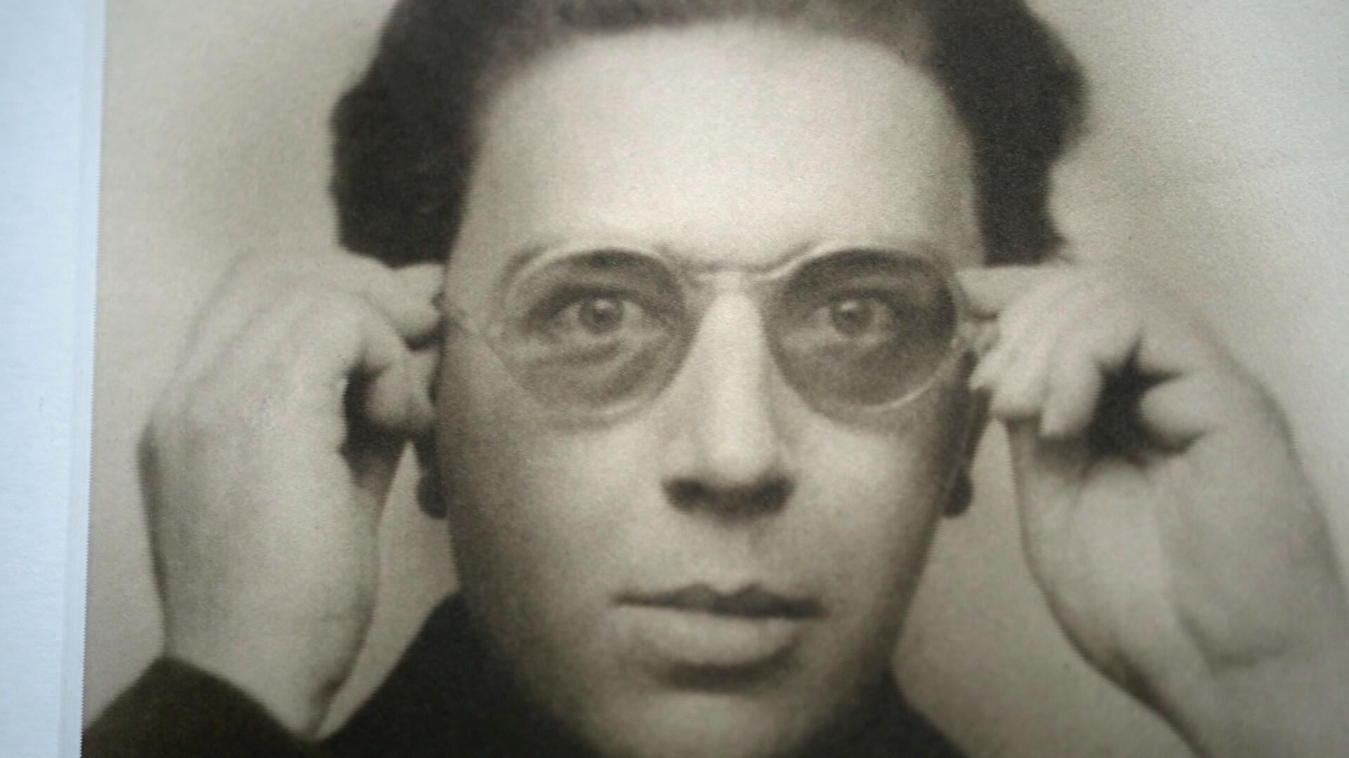 The Surrealist Manifesto: Marking a century of avant-garde art - France in focus